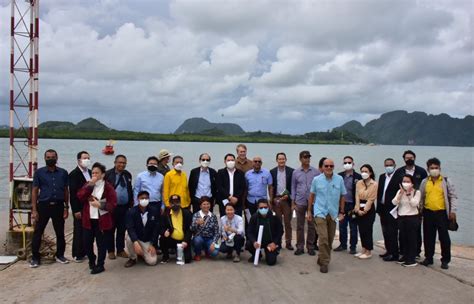 กรมทางหลวงชนบท นำผู้แทนจาก สำนักงบประมาณ สำนักงานบริหารหนี้สาธารณะ และธนาคารโลก ลงพื้นที่ดูแนว