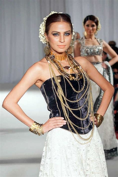 Highlights Of Pakistan Fashion Week 5 Desiblitz