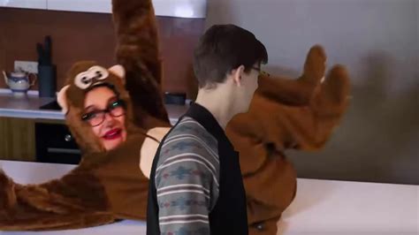 ემილის მაიმუნი Coub