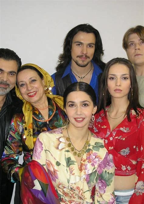 Империя Звезда «Кармелиты Юлия Зимина влюбилась в коллегу цыгана который ей изменял и даже