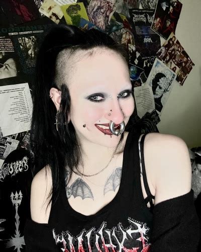 Women With Huge Tumbex