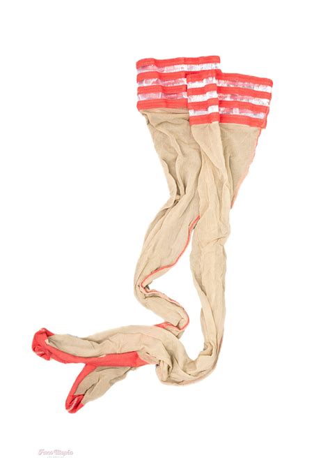 Charli Phoenix Nude Red Thigh Highs Fans Utopia