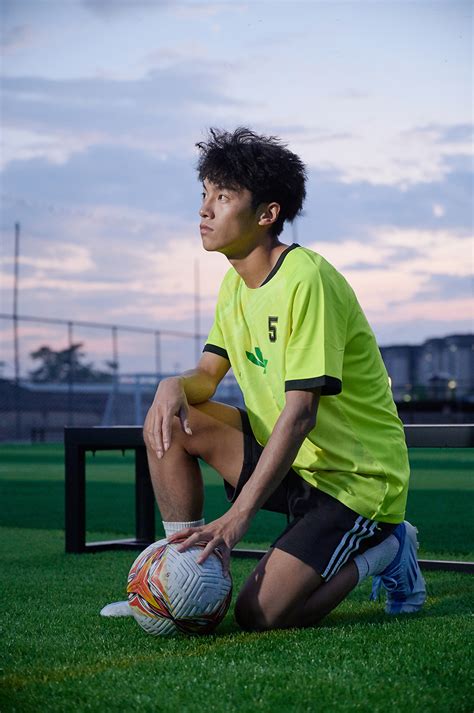 创意健身海报素材 创意健身海报模板 创意健身海报图片免费下载 设图网