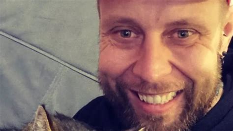 Mateusz Borkowski Pozuje Bez Koszulki I Komentuje Obwisłą Skórę Na Brzuchu To Zwróciło Uwagę