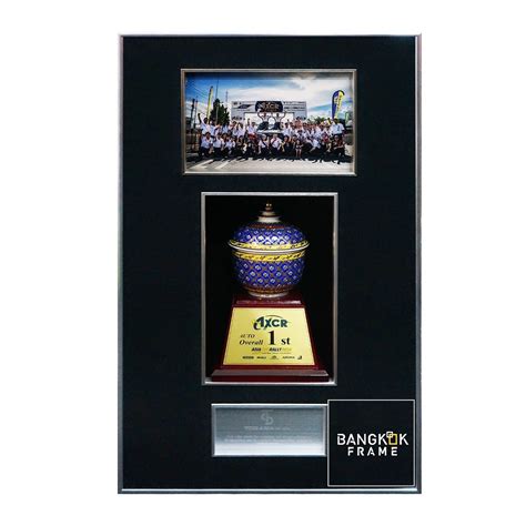 ตัวอย่างกรอบ Bangkok Frame ผลิตกรอบรูปทุกชนิด แบบมืออาชีพ