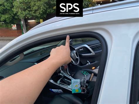 บริการติดตั้ง ยางขอบประตู ลดเสียงรบกวน และ อุปกรณ์ ประดับยนต์ ทุกชนิด Added A New Photo — At ถนน