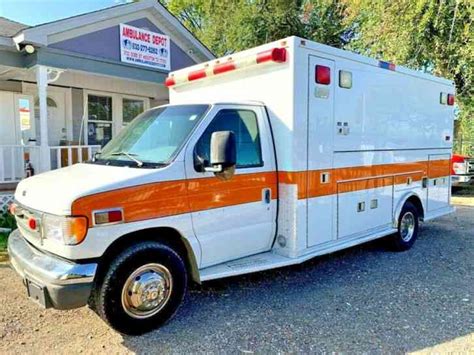 Ford E 450 2002 Emergency And Fire Trucks