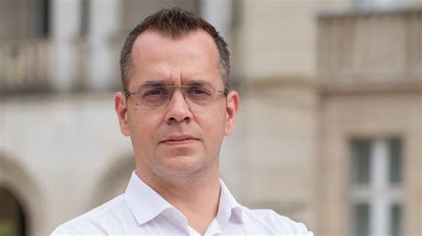 При 100 обработени протоколи Йордан Йорданов печели трети мандат в Община Добрич Новини