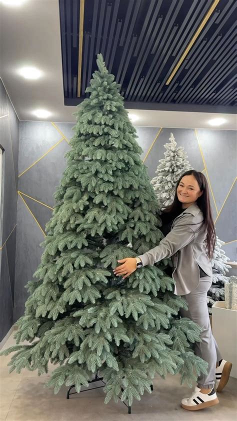 Виробники штучних ялинок🌲Новорічний декор🎅🏻Гірлянди Не ялинка а МРІЯ Рояль Мега З першого