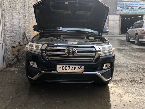 Установка и покраска ресниц — Toyota Land Cruiser 200, 4,5 л, 2016 года ...