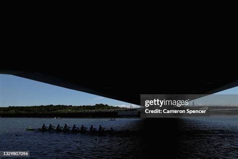 Rowing Mens Eight Usa Photos And Premium High Res Pictures Getty Images