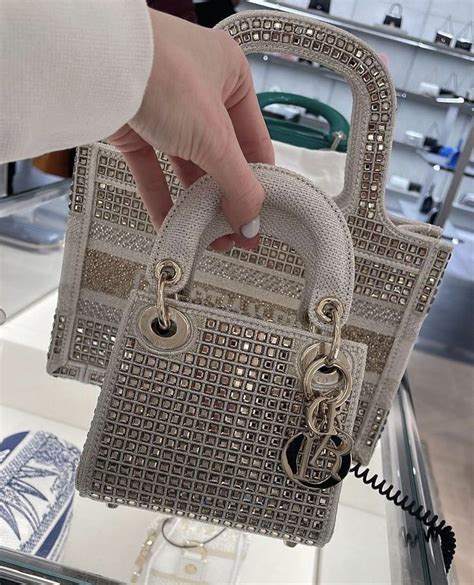 Pin By Sammy On Lady Dior Womens Designer Bags Dior Bag Lady Dior