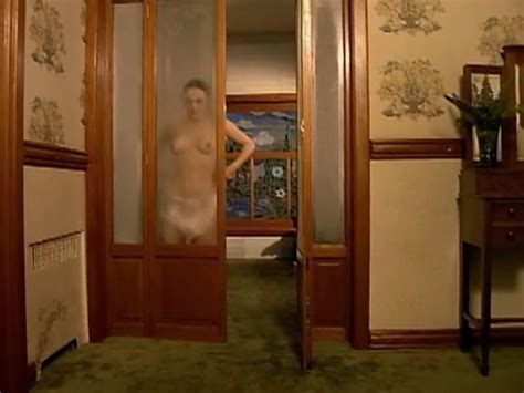 Naked Sasha Montenegro In Solicito Marido Para Enga Ar