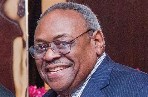 Honoring The Life Of William H Dilday Jr Wlbt Tv General Manager