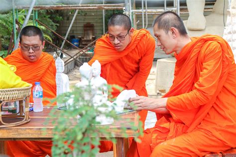 วัดสุทธิวราราม พระเดชพระคุณพระสุธีรัตนบัณฑิต รศ ดร