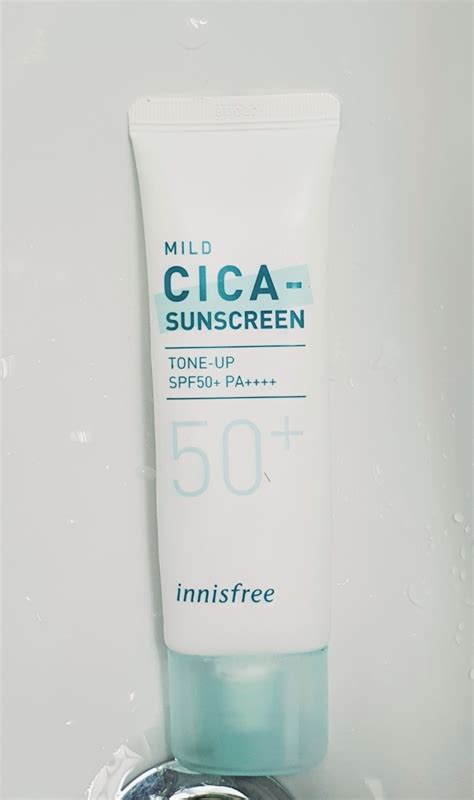 촉촉하고 유분기 없는 보송한 이니스프리 마일드 시카 무기자차 선크림 네이버 블로그