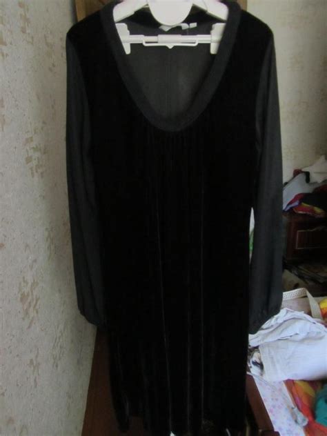 Оксамитове велюрову сукню — ціна 250 грн у каталозі Сукні міді Купити жіночі речі за доступною