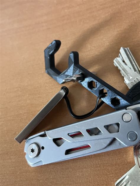Multipurpose Hex Keychain V2 Edc Tool By 2bprojectmakerworld