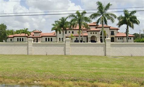 Trippie Redds Home Before And After He Homes Of The Rich Facebook