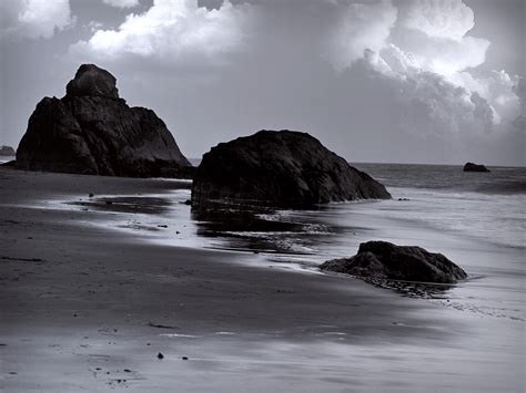 Black White Sand Beach Wallpapers Hd Desktop And Mobile Backgrounds