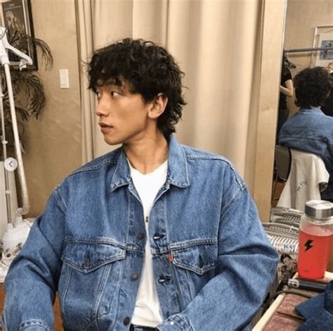 减肥过度？rain近照瘦脱相 脸颊凹陷面色憔悴 搜狐大视野 搜狐新闻