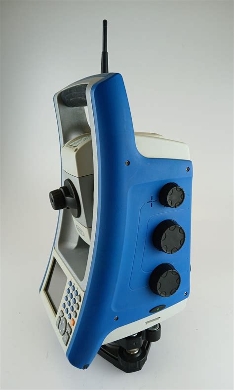 Spectra Precision Focus 30 Precision Geosystems Inc