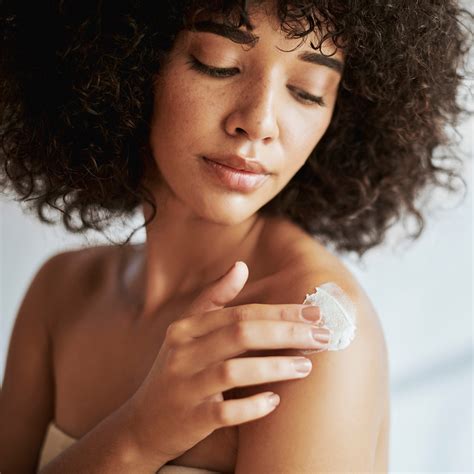 Найкращі зволожувальні креми для тіла [ТОП 10] Eva Blog