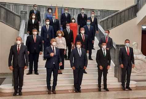 Собранието ја избра новата Владаmknews