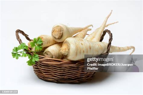 Parsley Root Photos And Premium High Res Pictures Getty Images