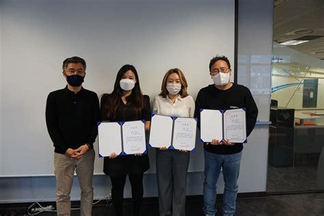 엑센트리벤처스 액셀러레이팅 프로그램 마무리 플래텀
