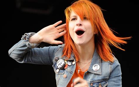 Hayley Williams Laptop Wallpapers Top Free Hayley Williams Laptop Backgrounds Wallpaperaccess