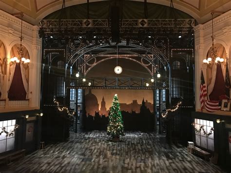 워싱턴 D C 다운타운에 위치한 포드 극장 익스피디아