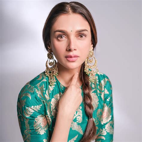 Aditi Rao Hydari Latest Images In Green Outfit Hd Photos