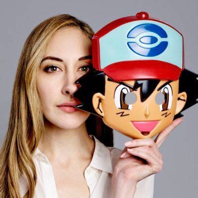 Pokemons Ash Ketchum Voice Actor Fools Fans At Comic Con Who Dont Recognize Her