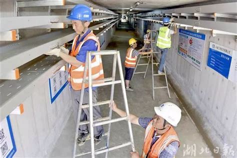 看过来！鄂州首条地下综合管廊工程施工正酣
