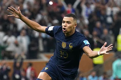 Kylian Mbappe Named As Frances New Captain Ahead Of Antoine Griezmann