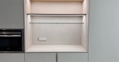 상담을 통해 원하는 디자인 및 소재를 정했는데 잘 모르다보니 질문도 많이 드리고 귀찮게 해드렸는데 친절히 답변주시고 응대해주셔서 좋았습니다 퀄리티도 기대했던만큼 잘 만들어