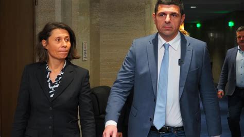 Ивайло Мирчев Румен Радев Делян Пеевски и партии проксита опитват да върнат България в