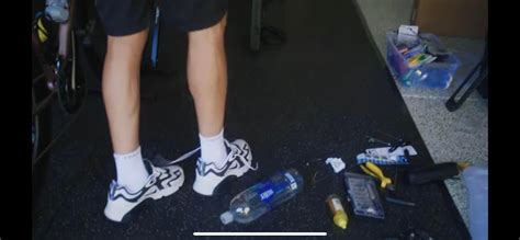 Some One Please Help Me Out And Tell Me What These Are Rsneakers