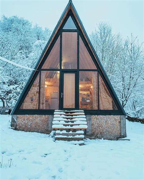 კოტეჯი სათაფლია Georgian Travel Guide