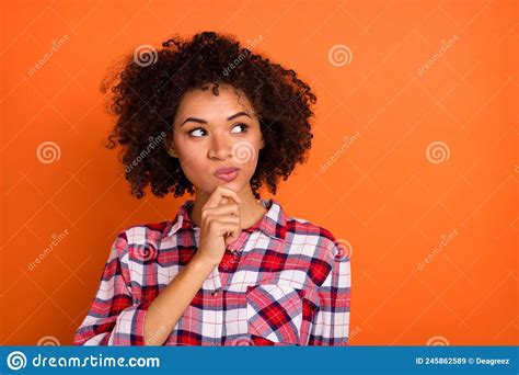 Photo Of Unsure Millennial Brunette Lady Look Promo Wear Plaid Shirt