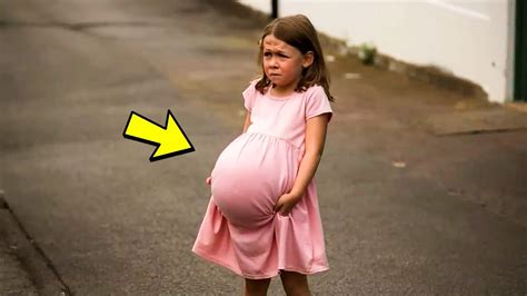 К женщине в дверь постучалась девочка взглянув на её живот она позвонила в полицию Youtube