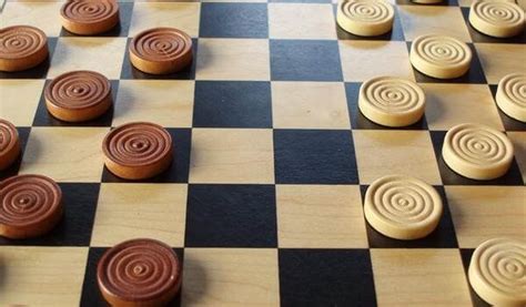 English Draughts American Checkers