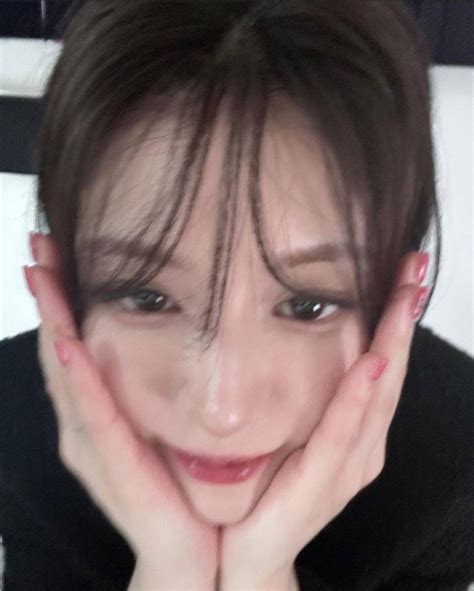 최근 또 이쁘다고 난리난 고윤정 근황  인스티즈 Instiz 이슈 카테고리