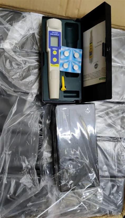 Digital Salinity Temperature Meter At ₹ 881 Piece Cantt Ambala Id 2853422380230