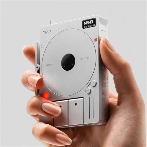Great Design This Audio Recording Device With Analog Controls Core77 Industrial Design