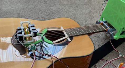 Wifi Controlled Self Playing Guitar Robot With Arduino