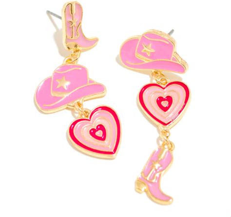 Get Rowdy 11 Best Bachelorette Accessories For Brides To Be In