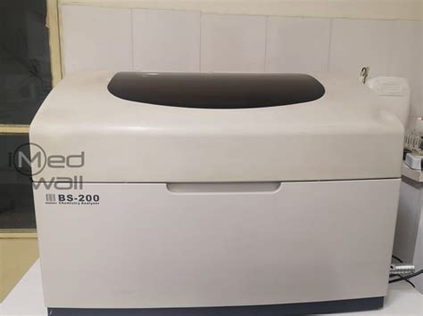 قیمت و خرید دو دستگاه تجهیزات آزمایشگاه بیمارستان دامپزشکی آیمدوال نیازمندی های تجهیزات پزشکی