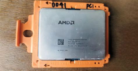 96jádrový Amd Threadripper Pro 7000 Bude Vydán 19 října Diitcz